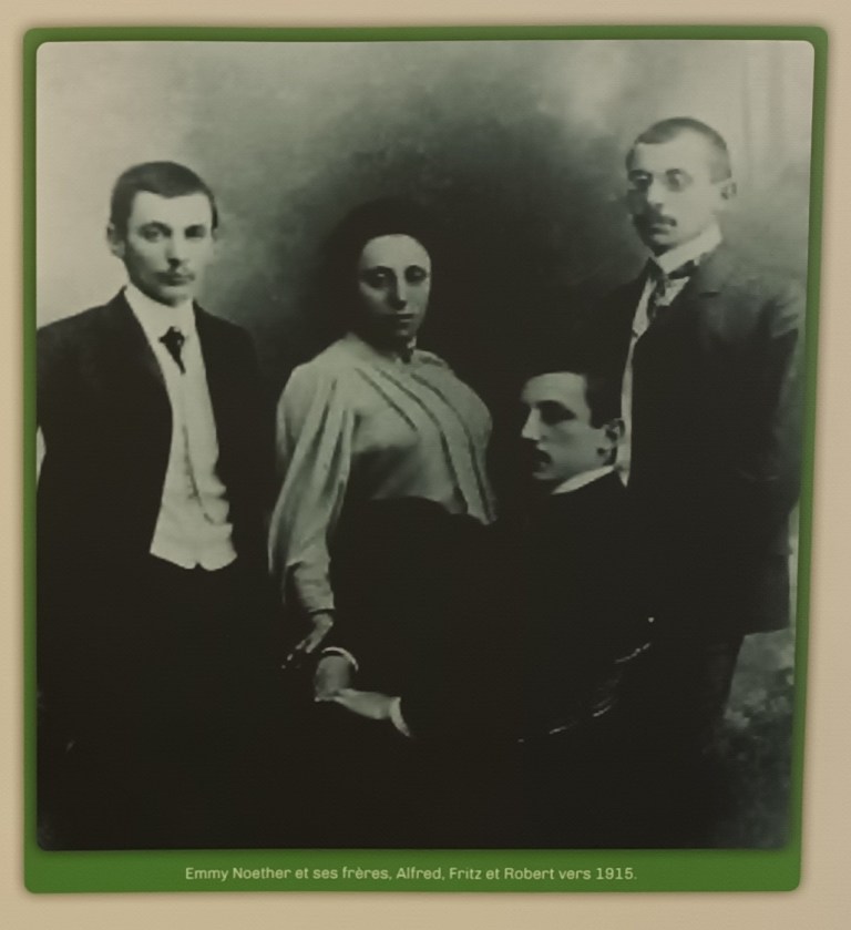 Emmy Noether : un monument de la pensée mathématique – humanitelles